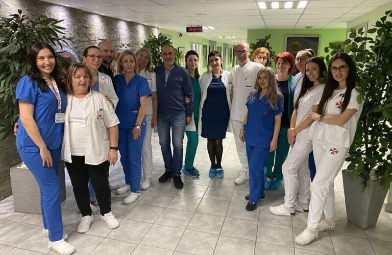 Majka poklonila ćerki bubreg! Prva transplatacija bubrega u ovoj godini ...